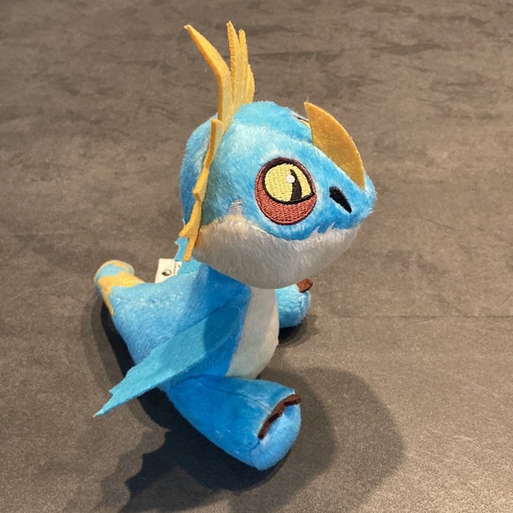 Dreamworks | Toys | How To Train Your Dragon Stormfly Plush | Poshmark